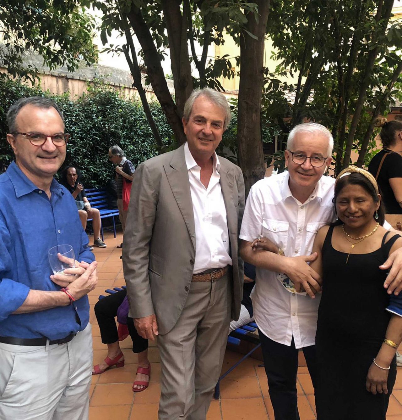 Grande festa nella Casa Isabella Rossini di Trastevere per celebrare e ...